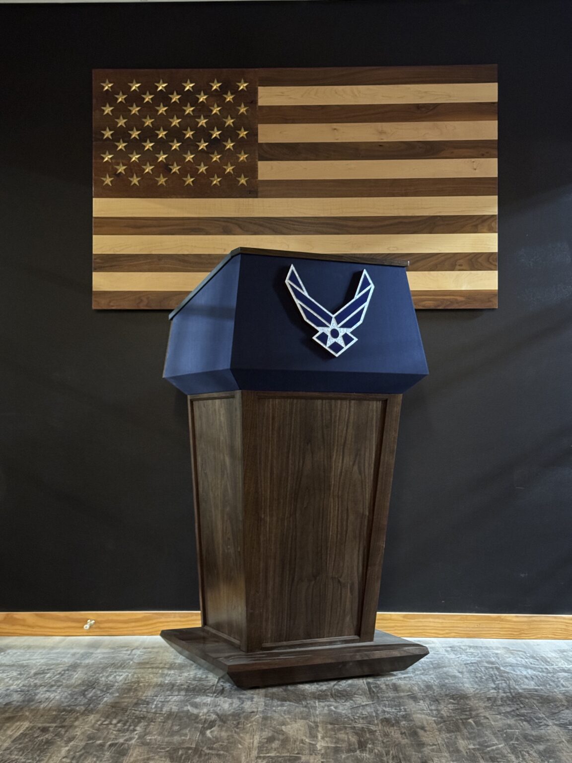 Presidential Podium - Executive Solid Wood Lectern