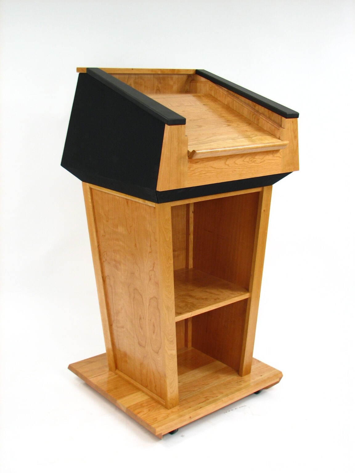 Presidential Podium - Executive Solid Wood Lectern